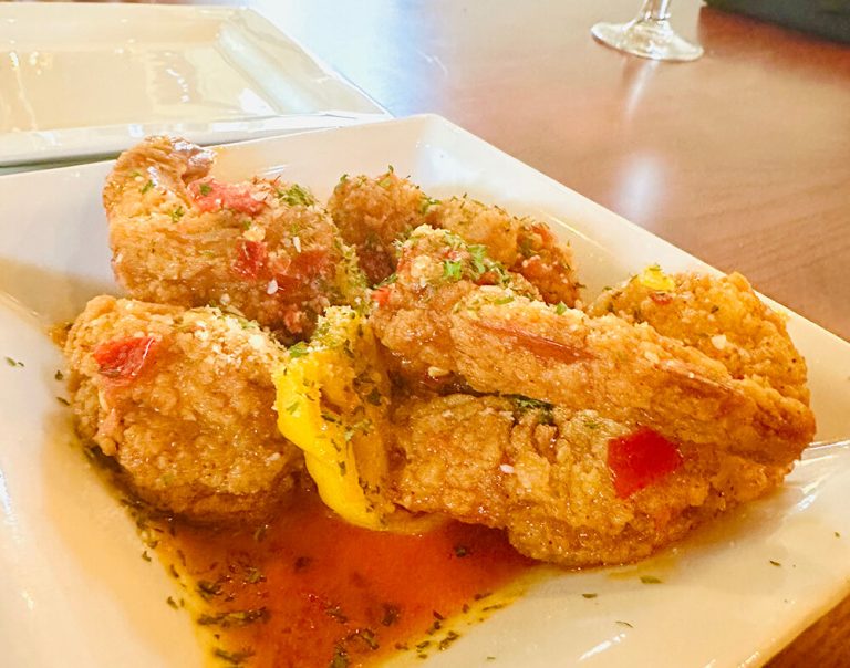 Hits and misses at REO Town Clubhouse – Lansing City Pulse